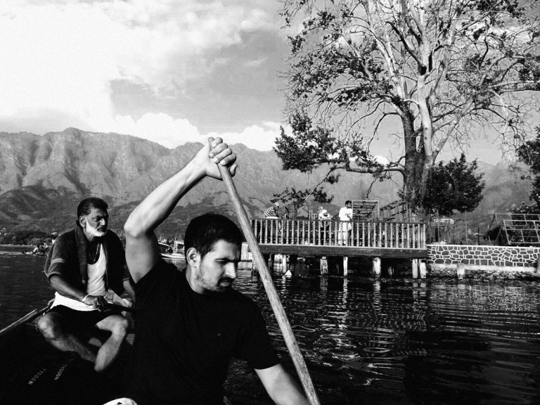 About Kashmir, A Tale of Keepers and Rowing a Shikara to a Friend’s ...